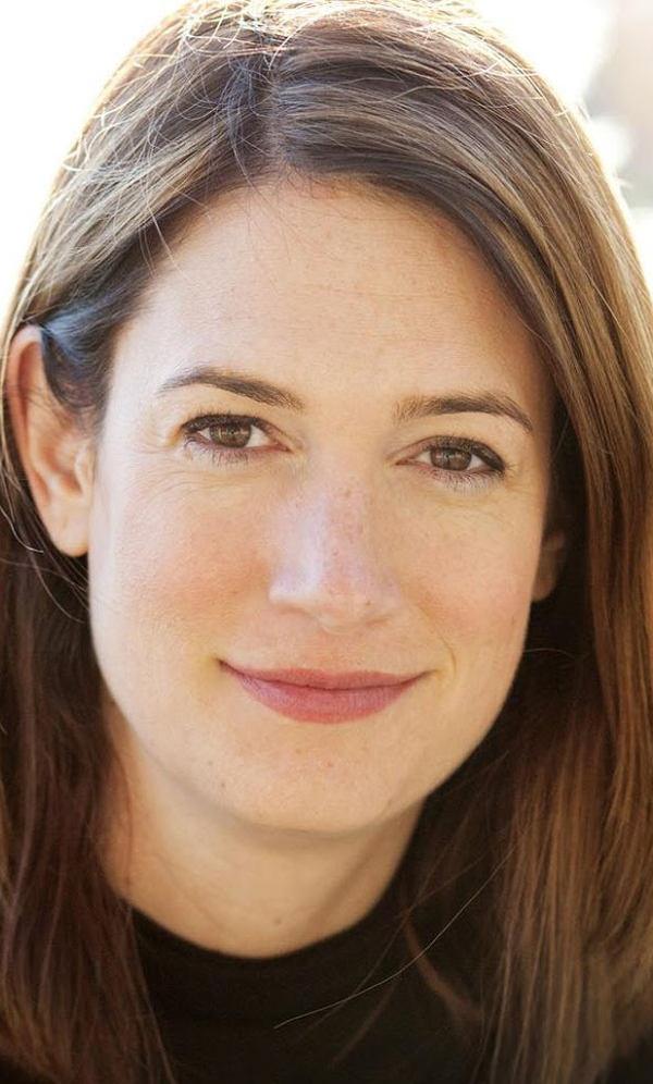 Favorite Author - Gillian Flynn - FAHASA.COM